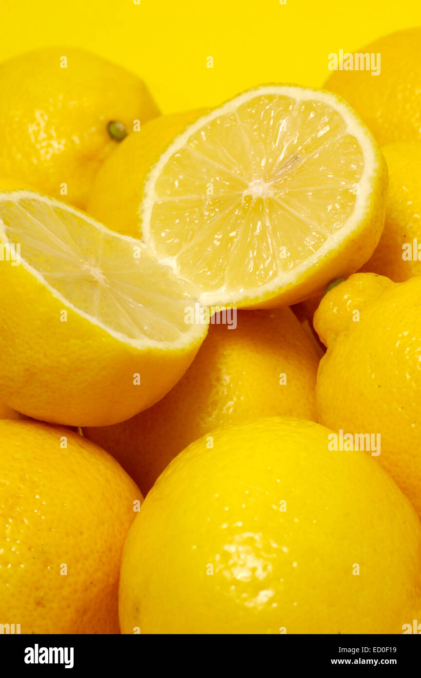 background of lemons Stock Photo - Alamy
