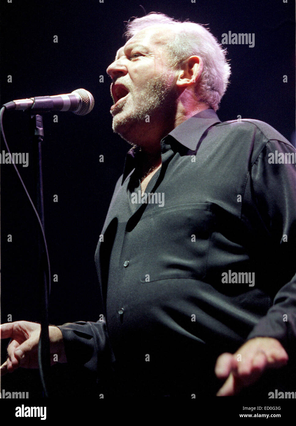 (FILE) - An archive picture dated 29 October 1999 shows British rock ...