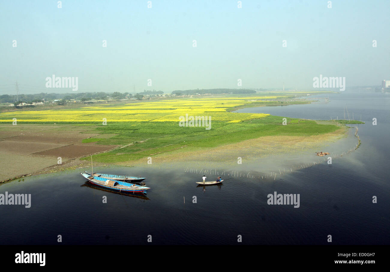 DHAKA 22 December 2014. Landscape Bangladesh Stock Photo - Alamy