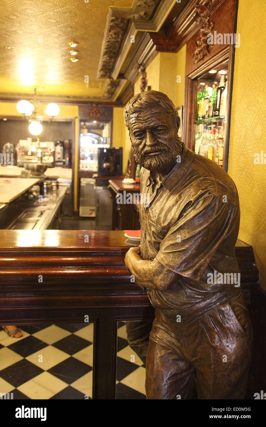 Hemingway spain hi-res stock photography and images - Alamy