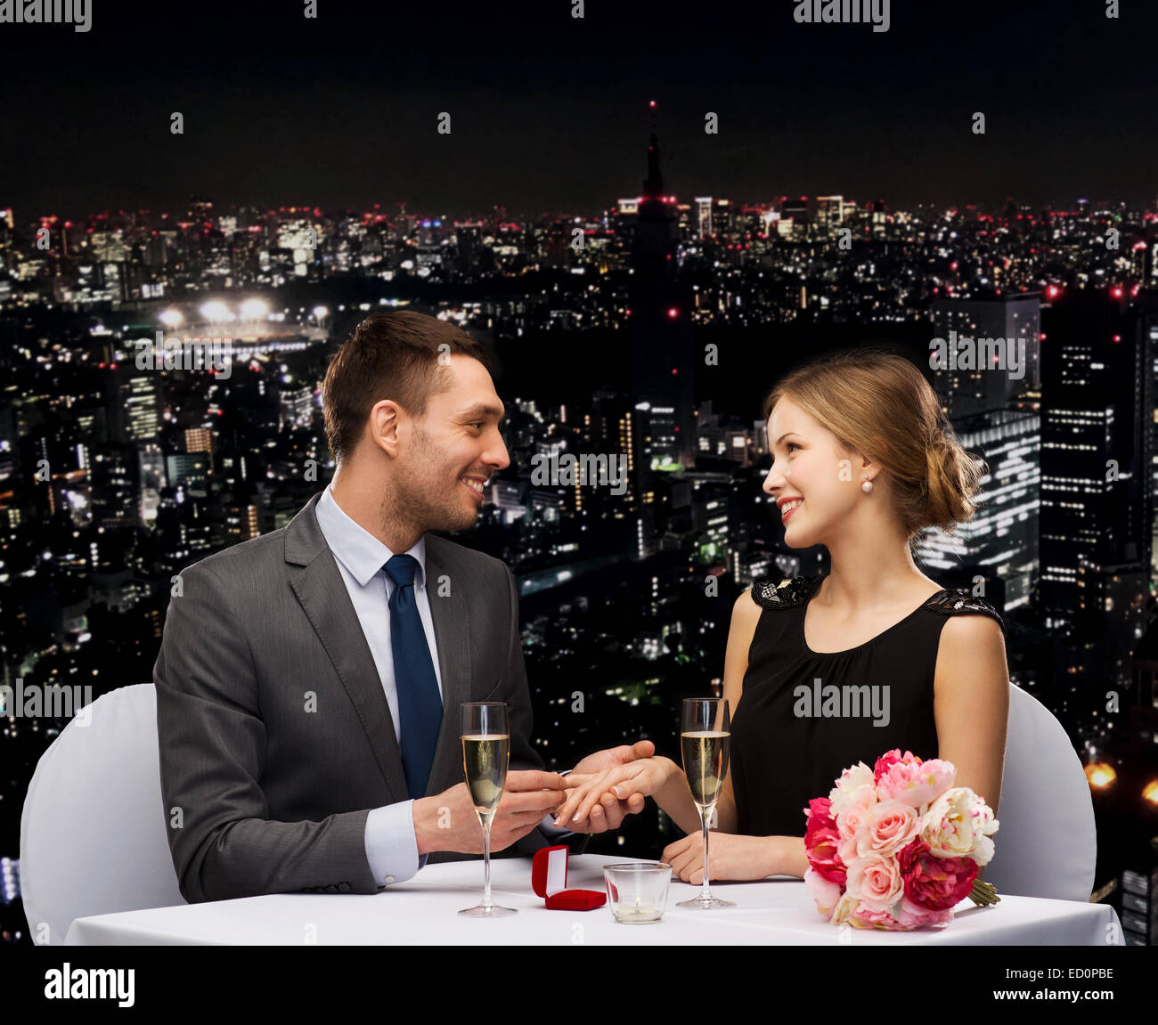 Black man proposing hi-res stock photography and images - Alamy