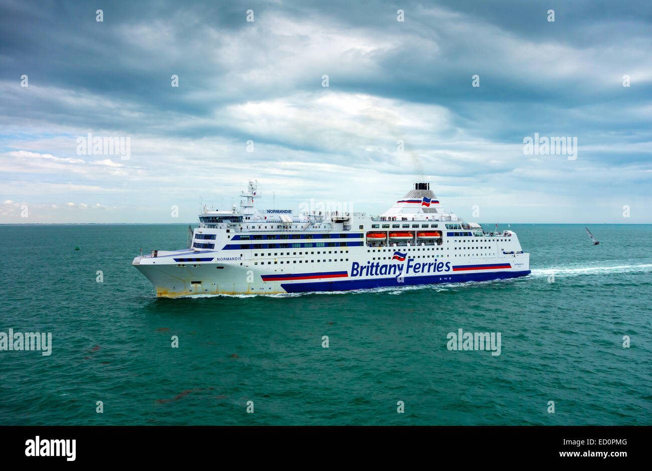 Brittany ferries ferry hi-res stock photography and images - Alamy
