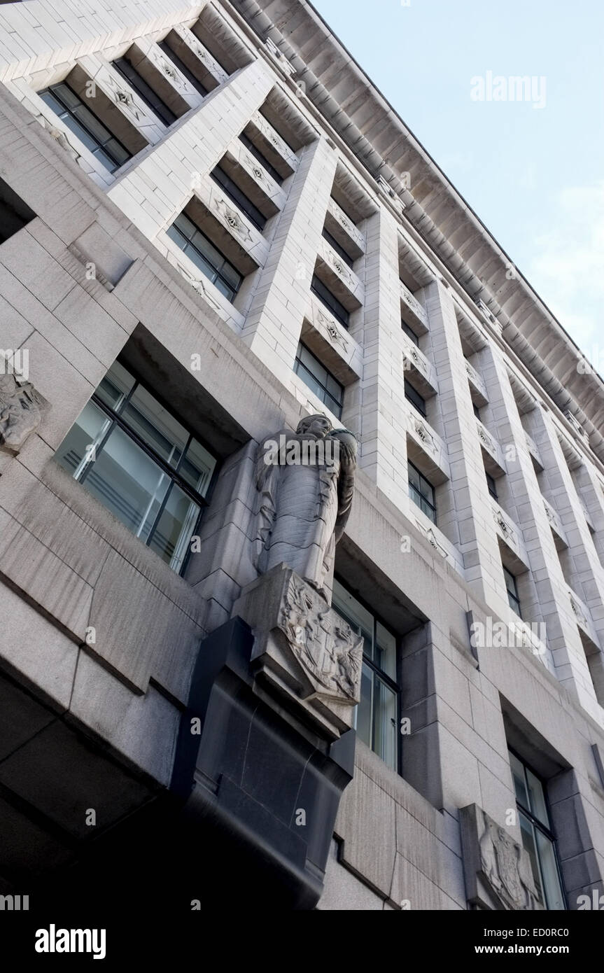 Adelaide House, 1925, London's first steel frame skyscraper. Egyptian ...
