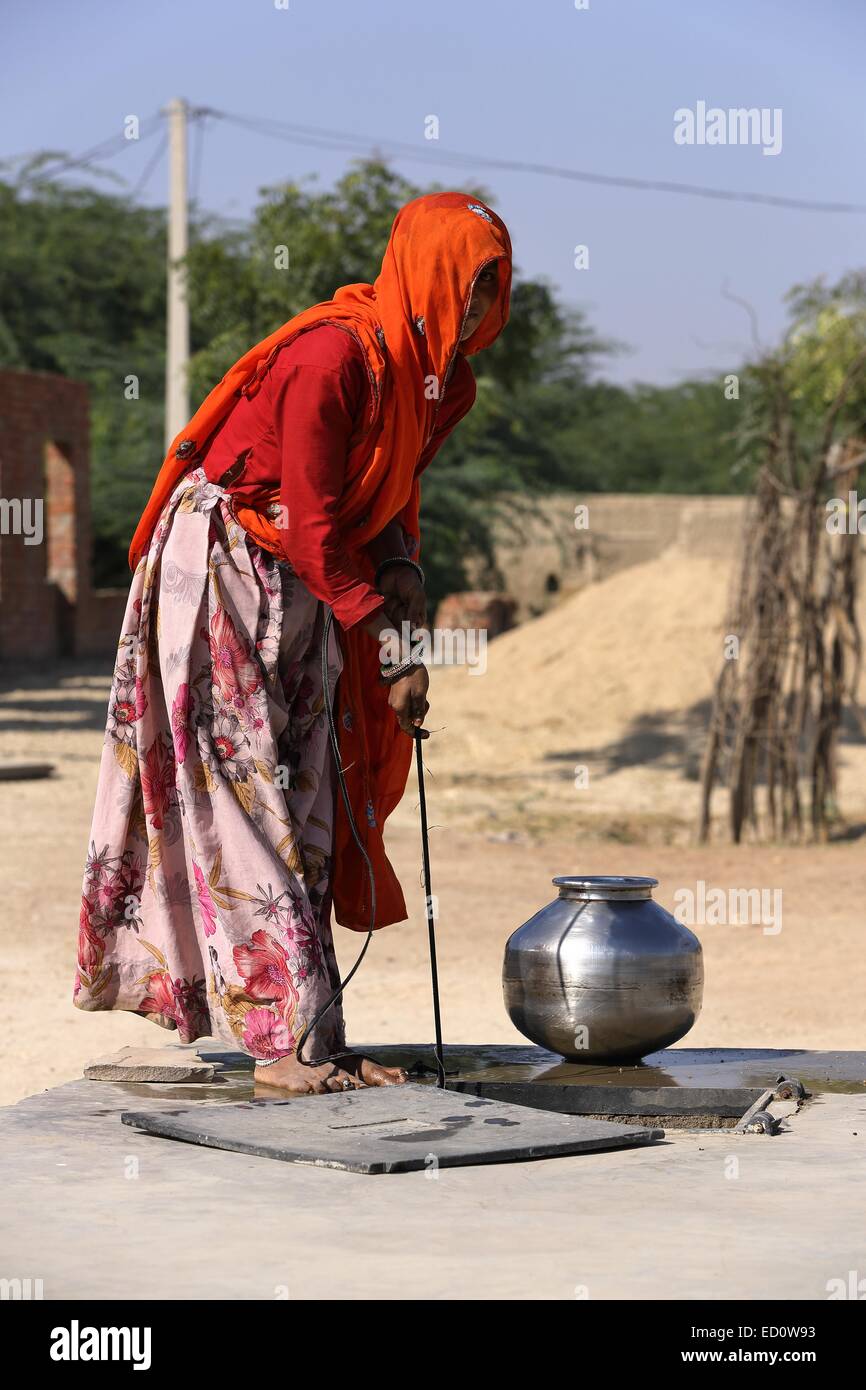 Rain water harvesting hi-res stock photography and images - Alamy