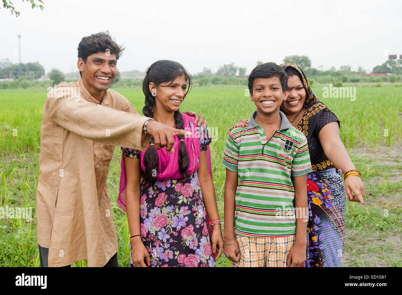 indian rural Parents and children showing farm Stock Photo - Alamy