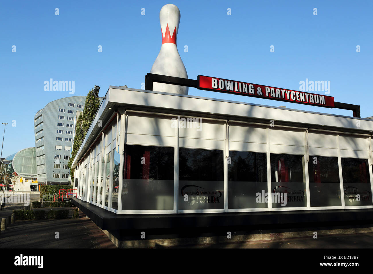 10 pin bowling hi-res stock photography and images - Alamy