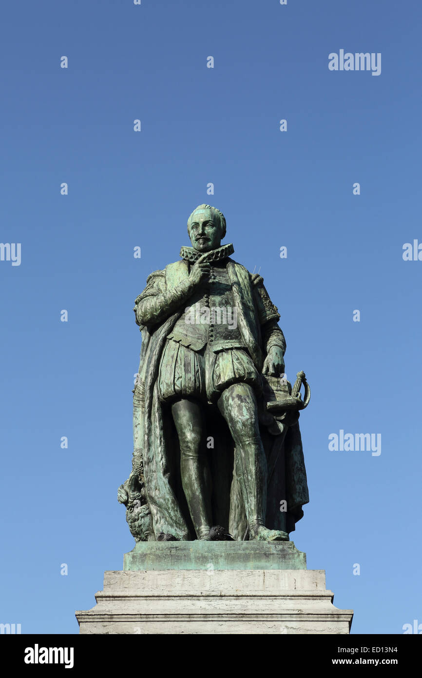 Prince of orange statue hi-res stock photography and images - Alamy