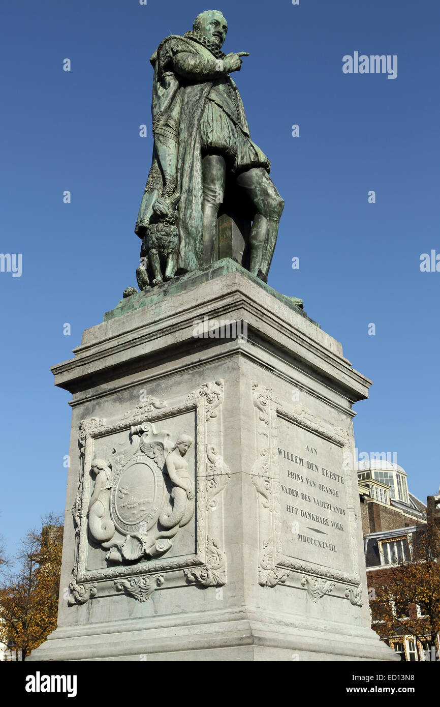 Statue in honour of William I Prince of Orange (1533 - 1584) in The ...