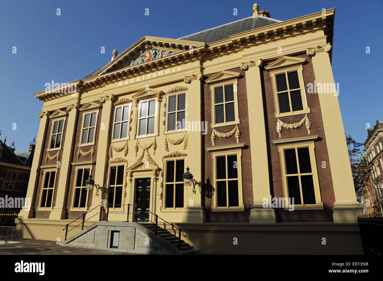 Mauritshuis art museum hi-res stock photography and images - Alamy