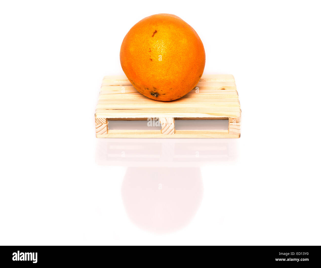 sustainable fruit shipment Stock Photo - Alamy