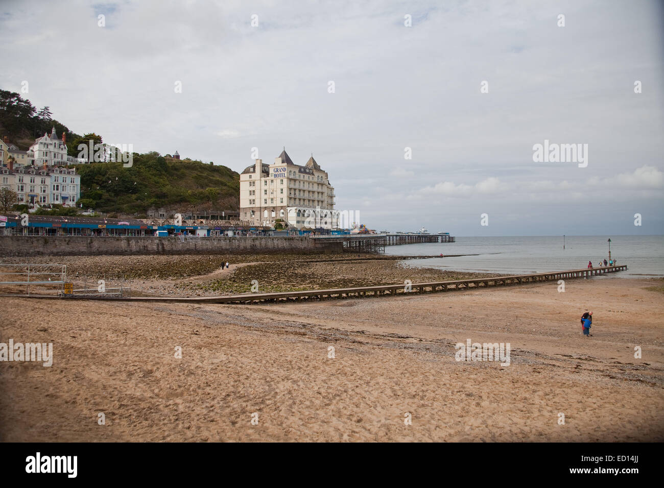 Llandudno sandy beach hi-res stock photography and images - Alamy