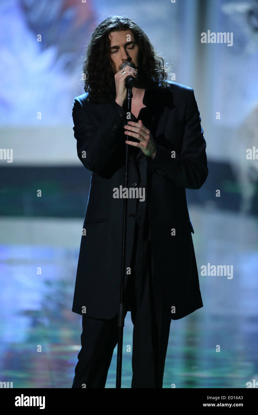 Singer Hozier performs during the 2014 Victoria's Secret Fashion Show ...