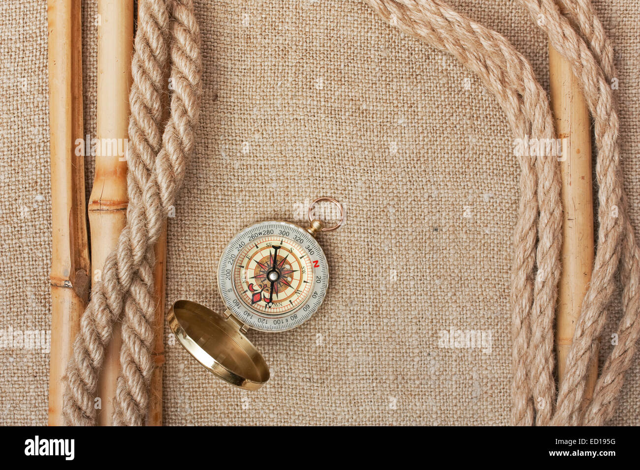 Ropes and canvas hi-res stock photography and images - Alamy