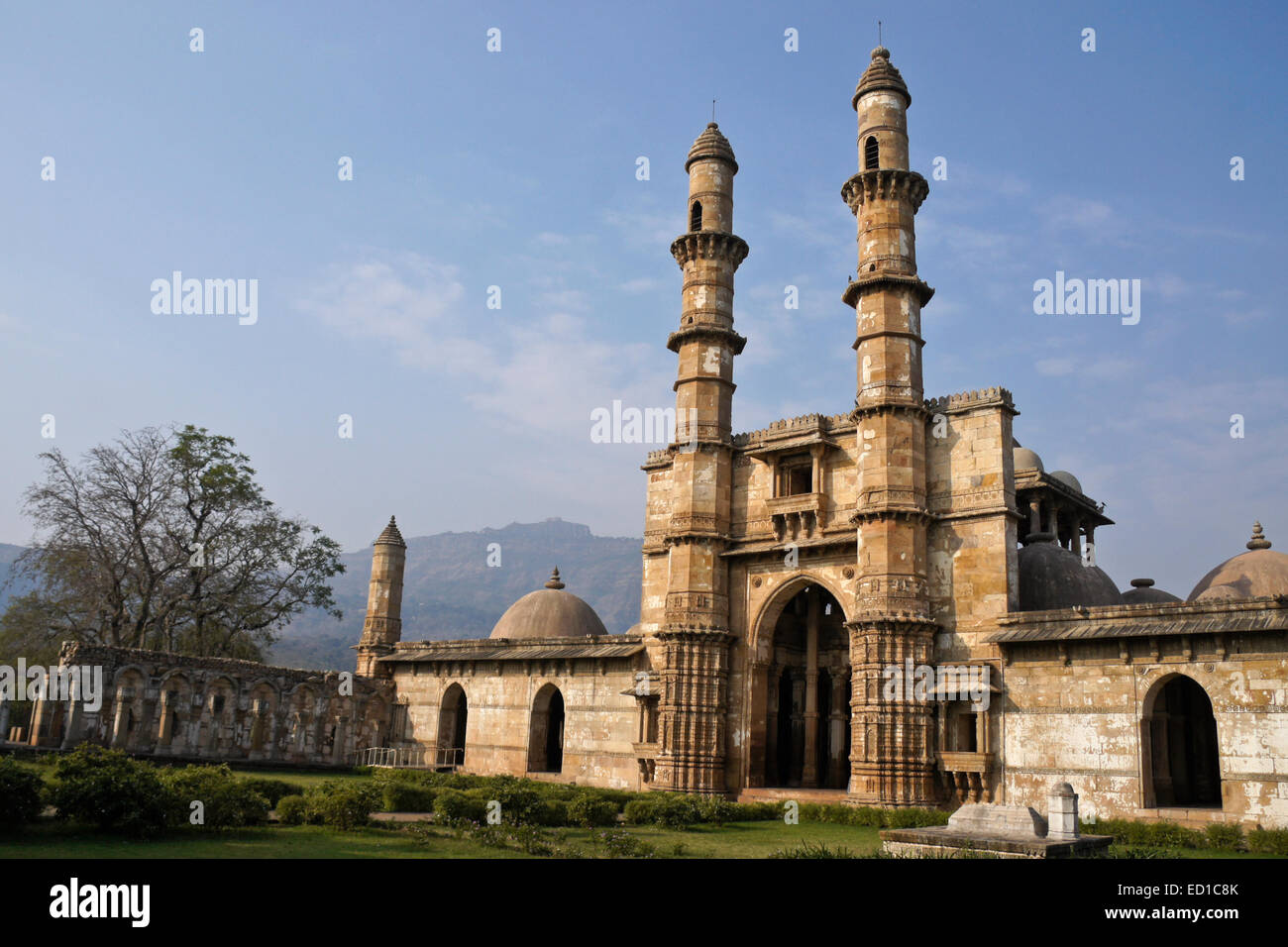 Jami Masjid (Grand Mosque), Champaner-Pavagadh Archaeological Park ...