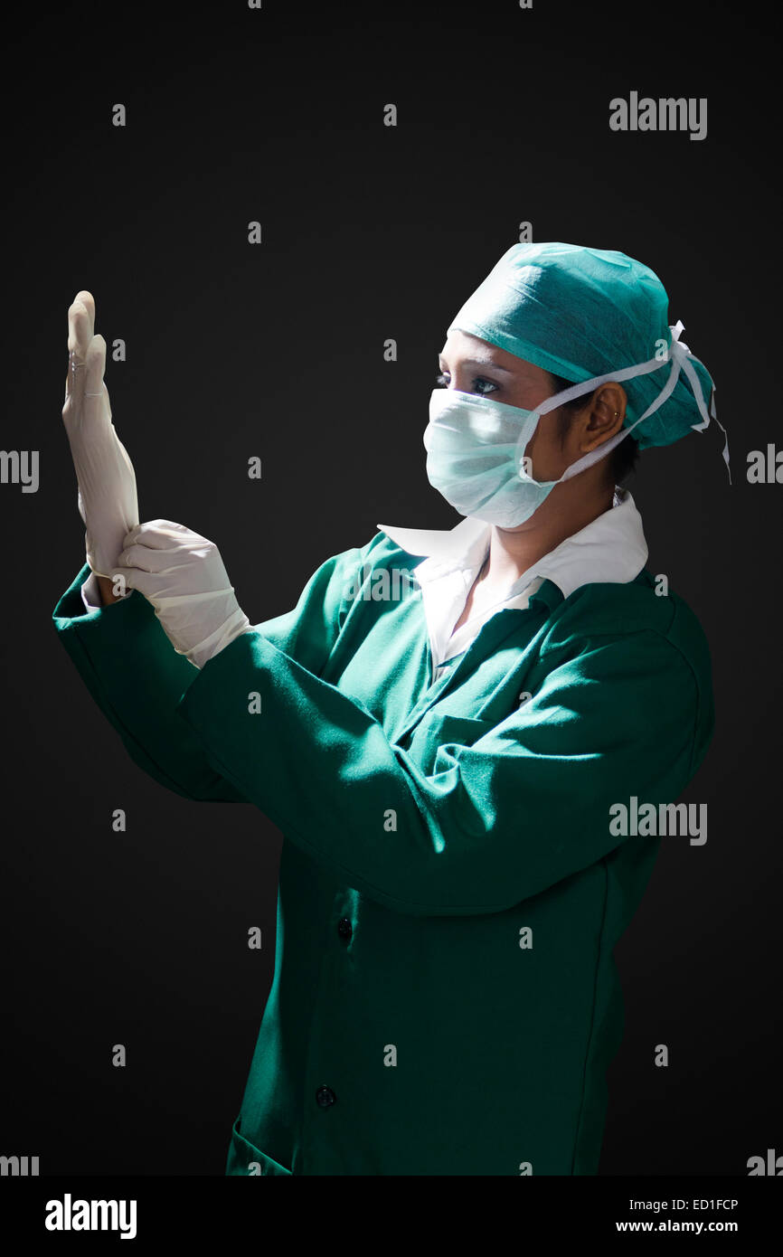 Pose surgery hi-res stock photography and images - Alamy