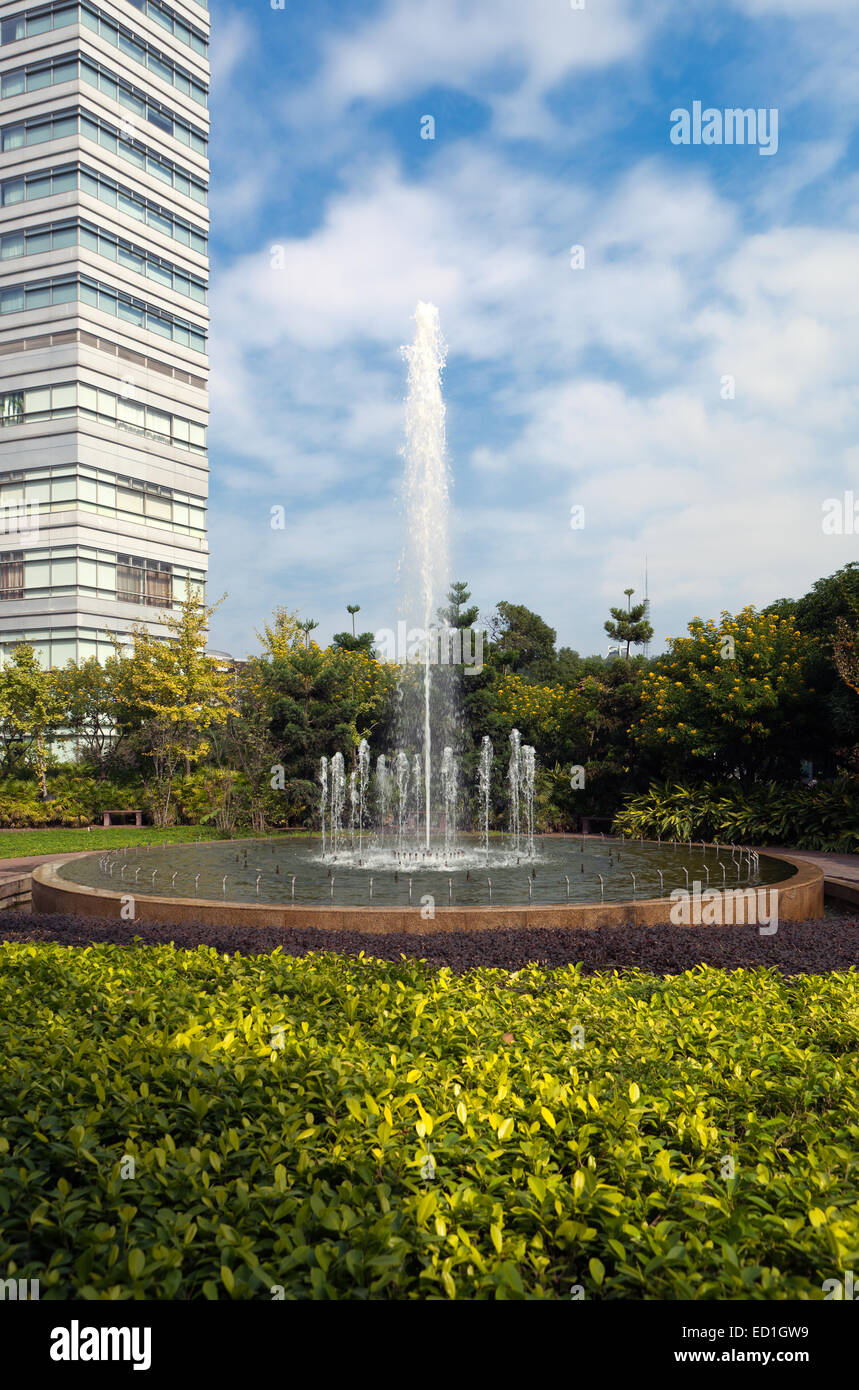 Fountain file hi-res stock photography and images - Alamy