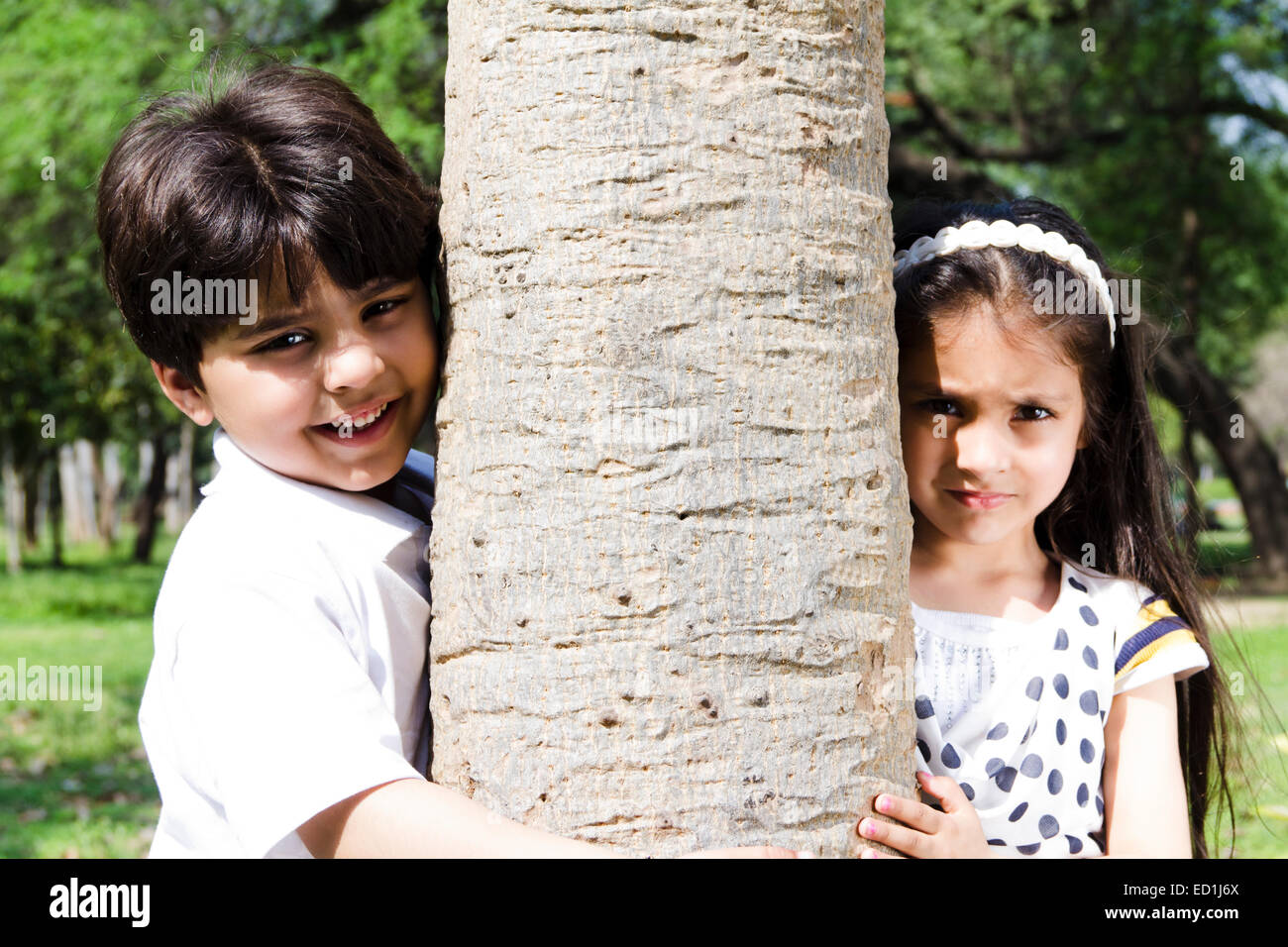 2 indian child Friend park enjoy Stock Photo - Alamy