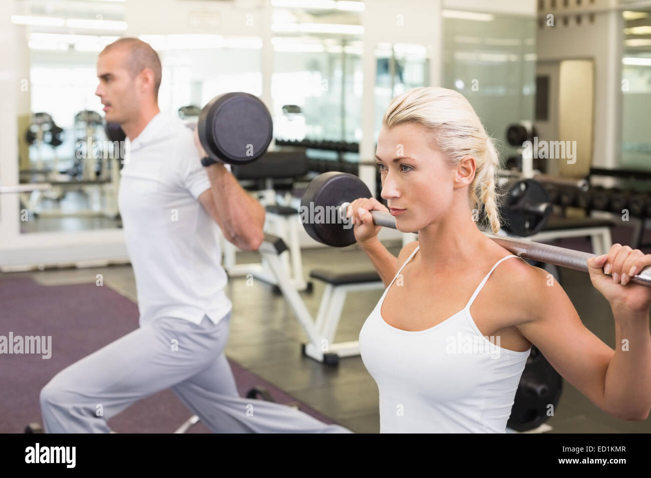 Young female athlete lifting hi-res stock photography and images - Alamy