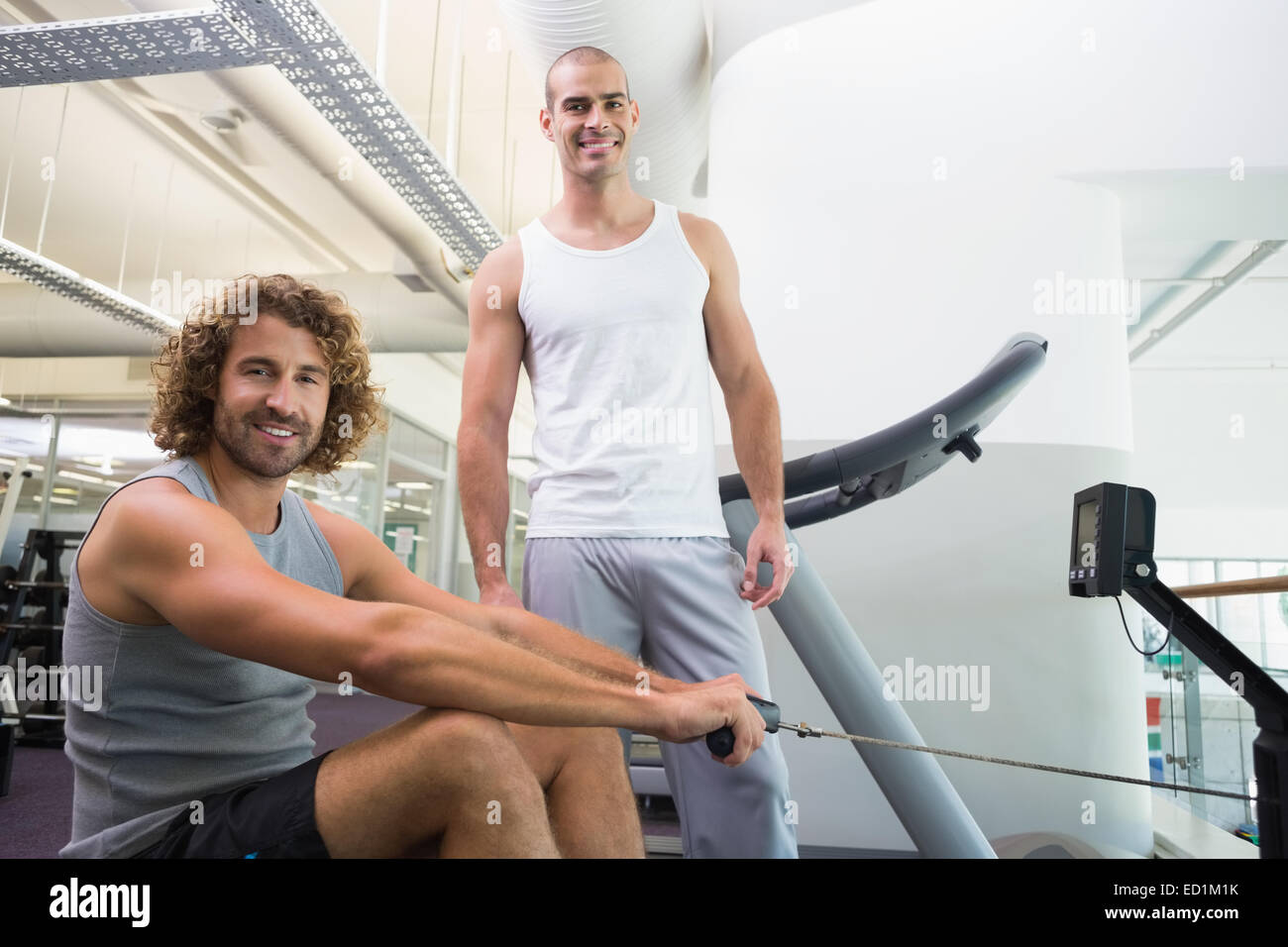 Man male muscular fit fitness hi-res stock photography and images - Alamy