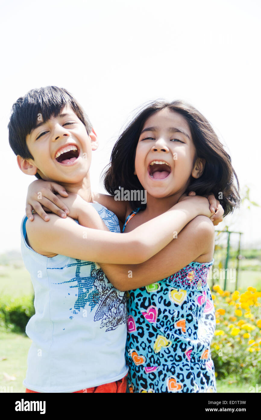 Child friend hi-res stock photography and images - Alamy