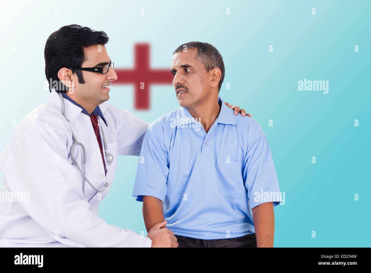 indian Medical Doctor Patient Treatment Stock Photo - Alamy