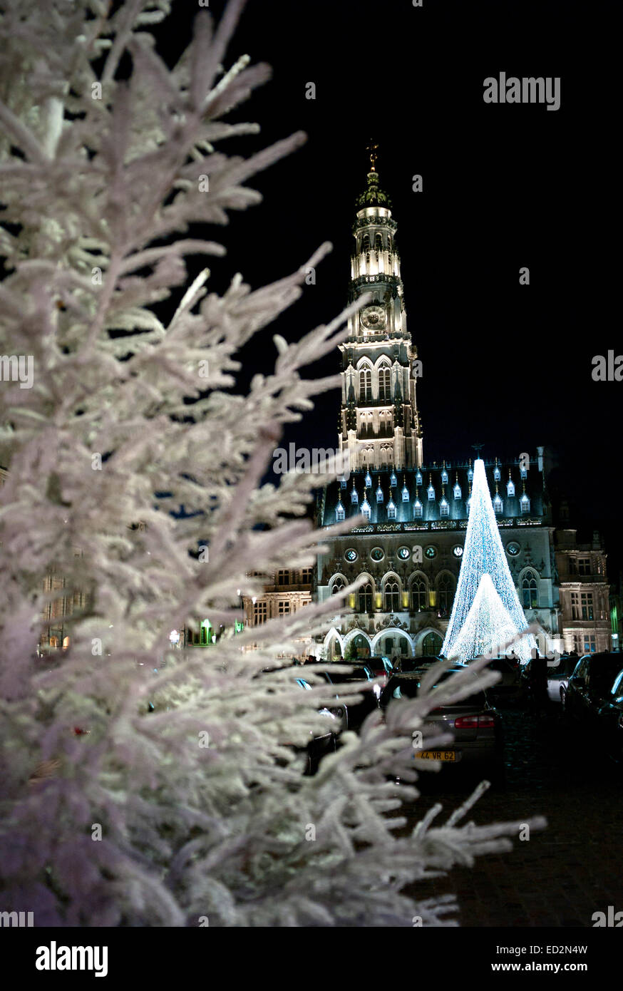 Christmas lights illuminate snow hi-res stock photography and images ...