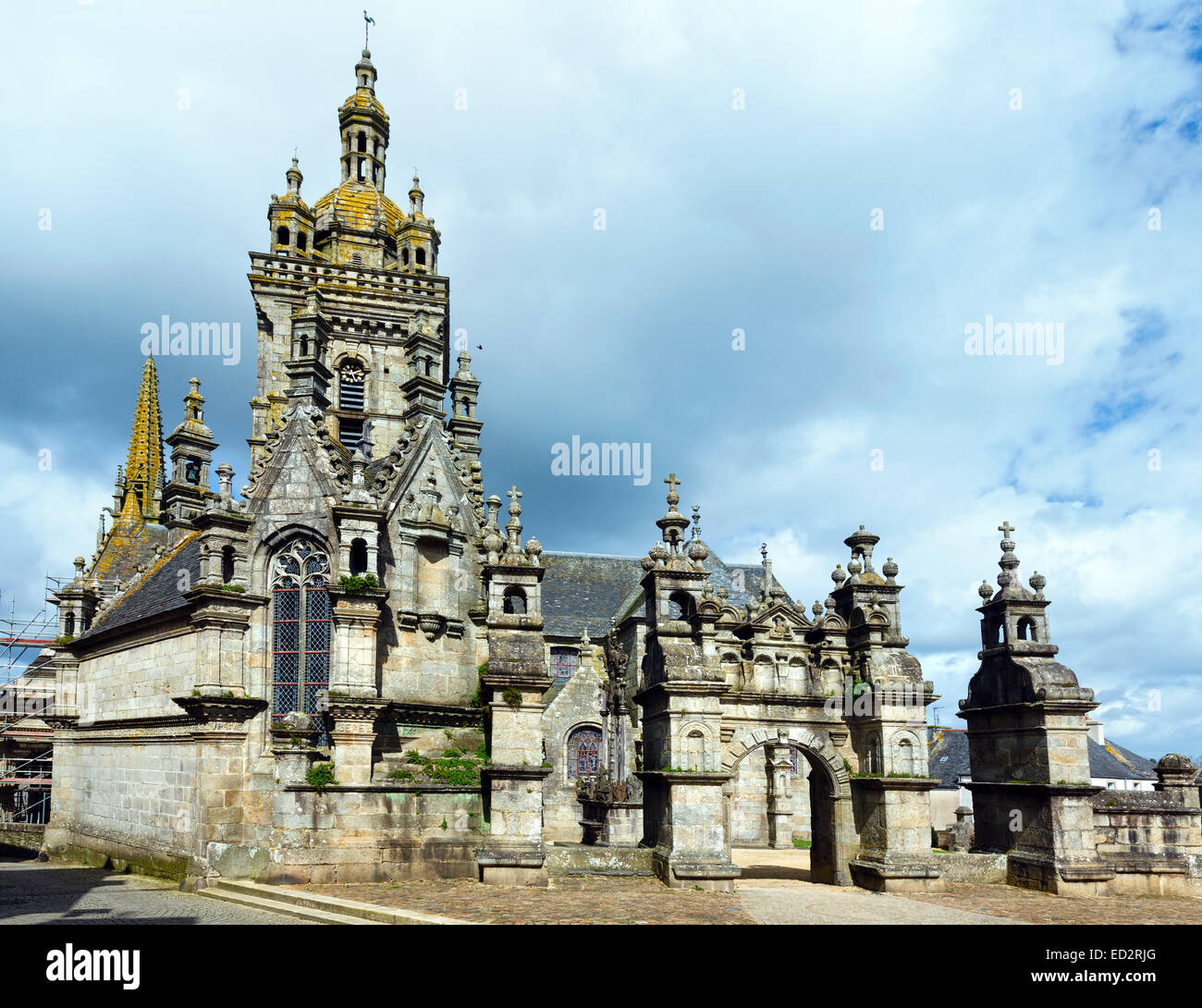 Brittany parish close hi-res stock photography and images - Alamy