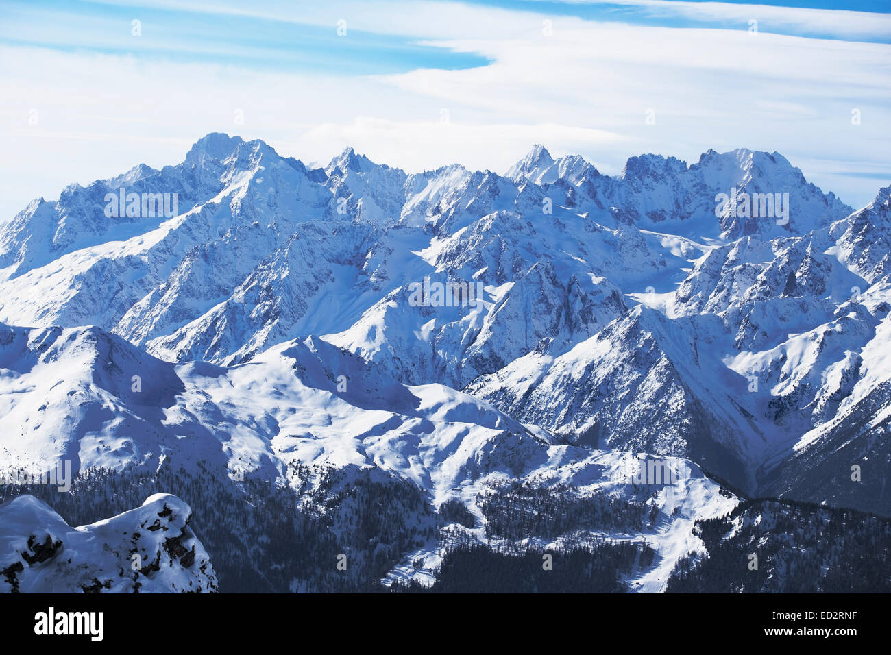 Majestic rugged mountain range hi-res stock photography and images - Alamy