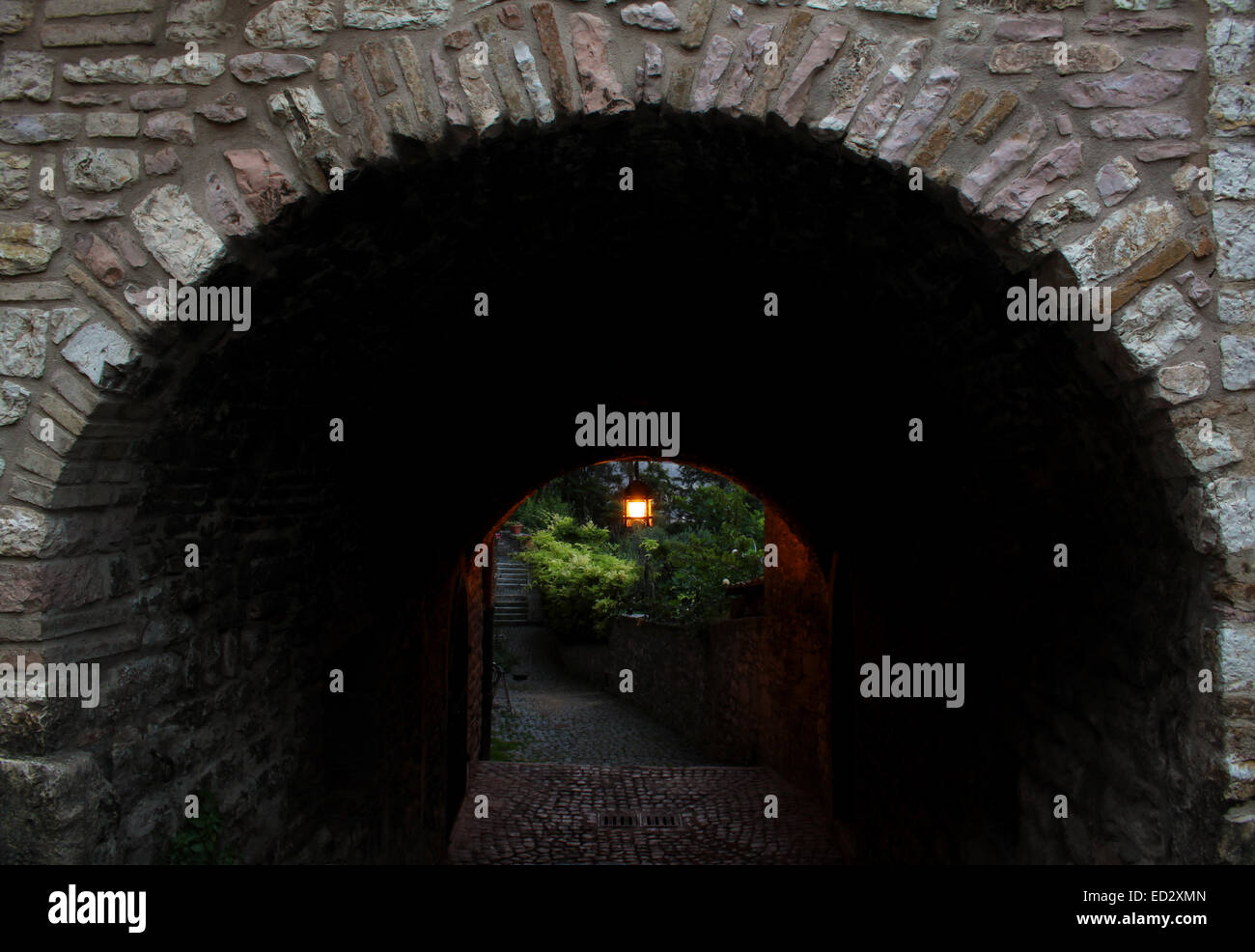 Arch of light hi-res stock photography and images - Alamy