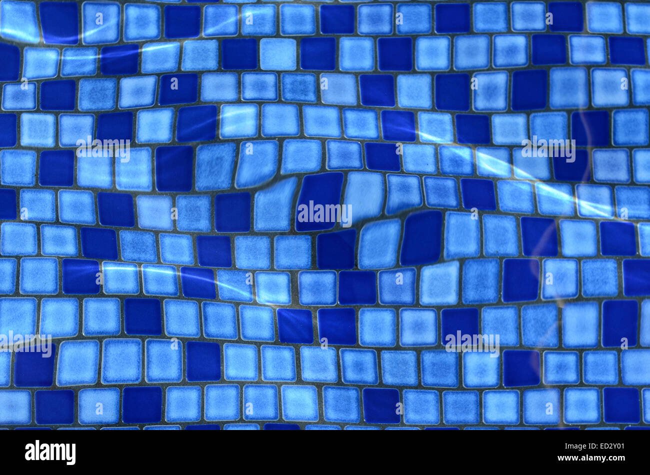 Pattern blue pool tiles hi-res stock photography and images - Alamy