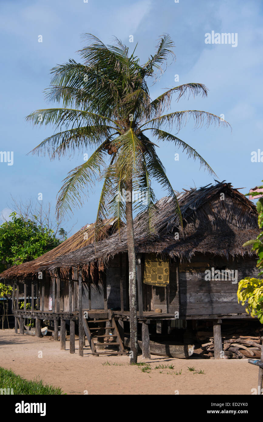 Melanesia house hi-res stock photography and images - Alamy