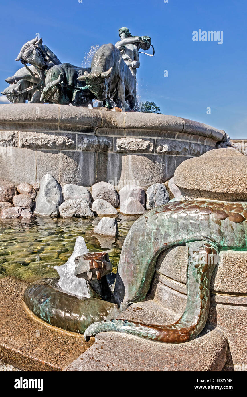 Snake At The Gefion Fountain Copenhagen Denmark Stock Photo - Alamy