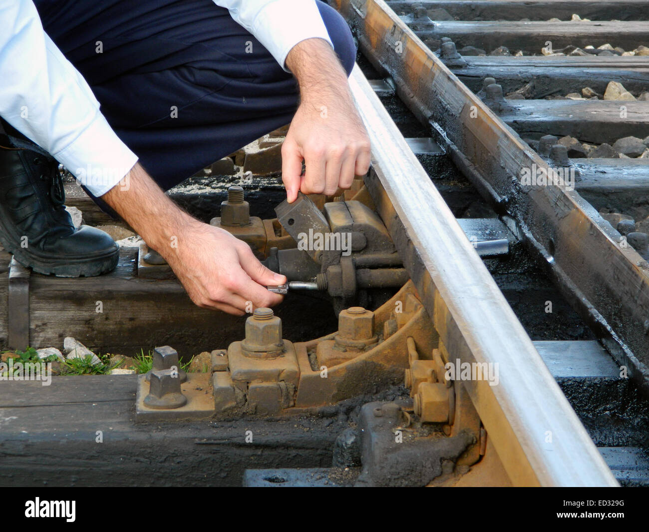 Crossover cable hi-res stock photography and images - Alamy