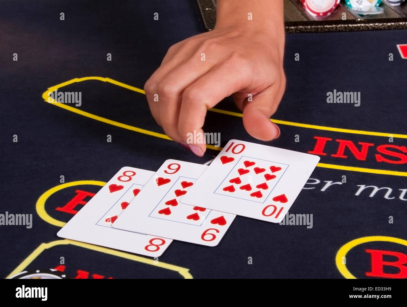 Poker hand deals hi-res stock photography and images - Alamy