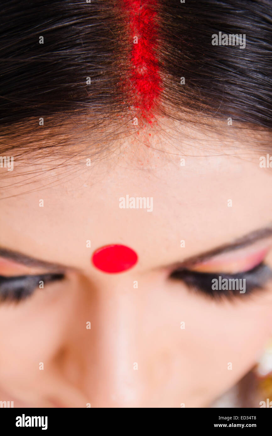 Beautiful tamil model woman face hi-res stock photography and images ...