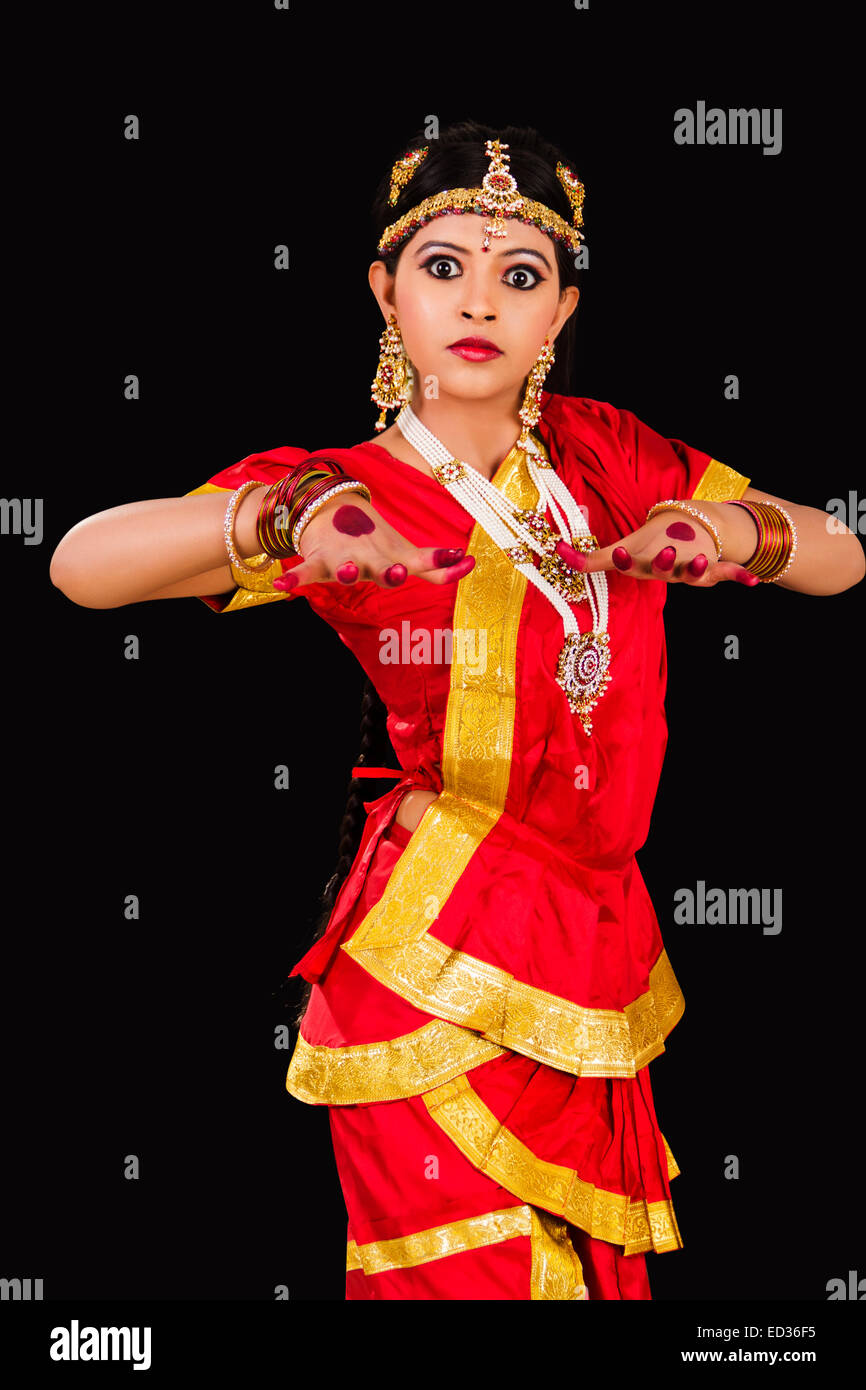 Mudras dance hi-res stock photography and images - Alamy
