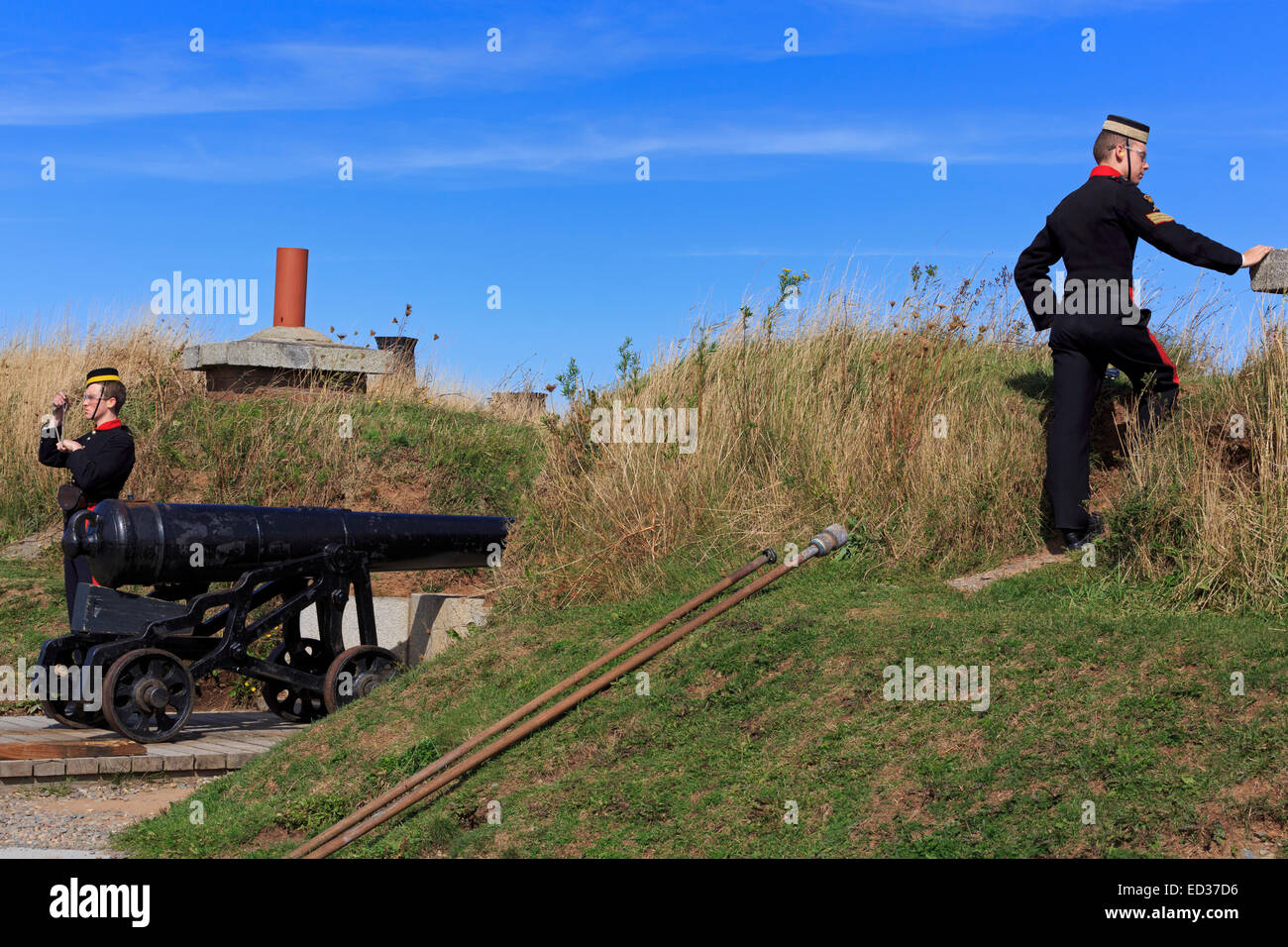 Gun crew, Halifax Citadel National Historic Site, Halifax, Nova Scotia ...