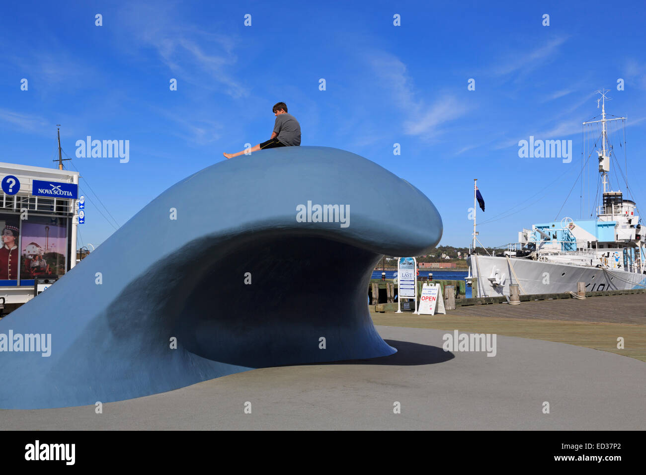 Halifax the wave hi-res stock photography and images - Alamy