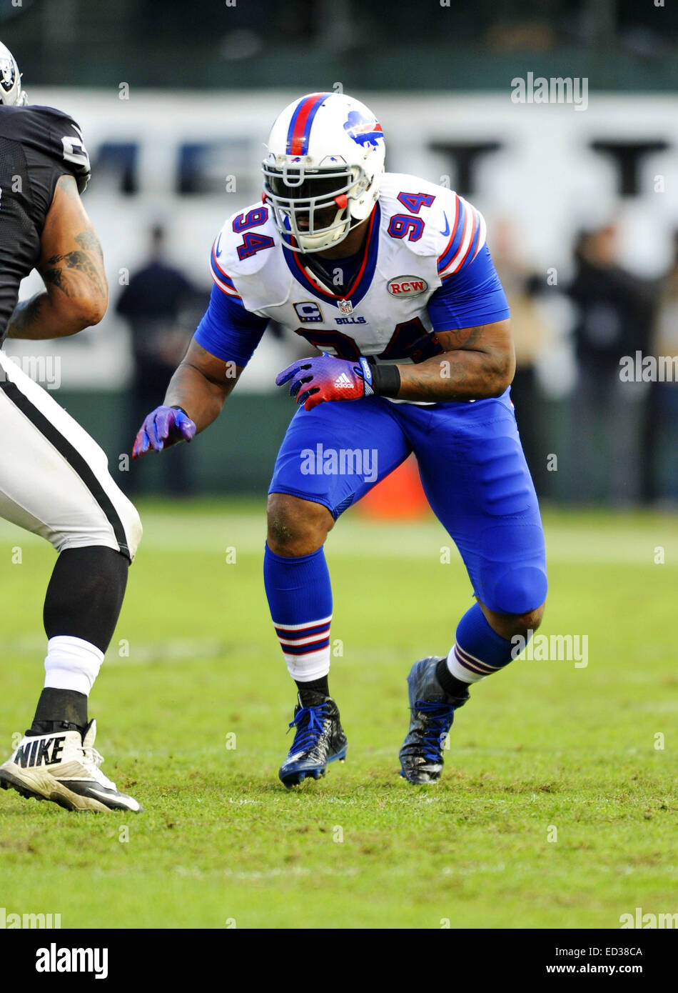 Buffalo bills mario williams hi-res stock photography and images - Alamy