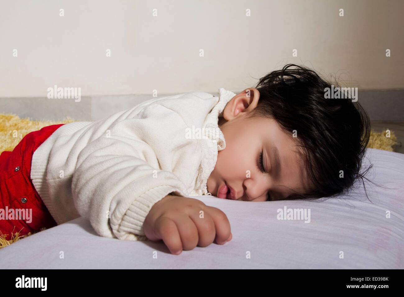 Indian beautiful child bedroom rest hi-res stock photography and images ...