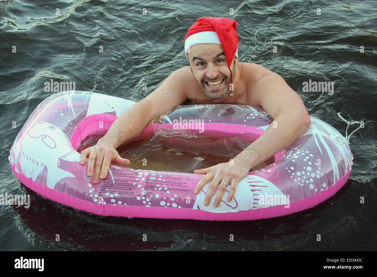 Cold swim hi-res stock photography and images - Alamy