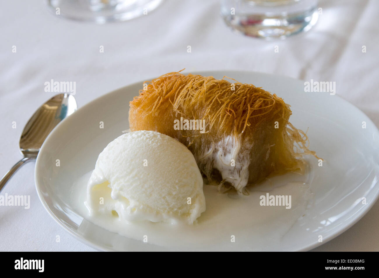 Kataifi pastry hi-res stock photography and images - Alamy