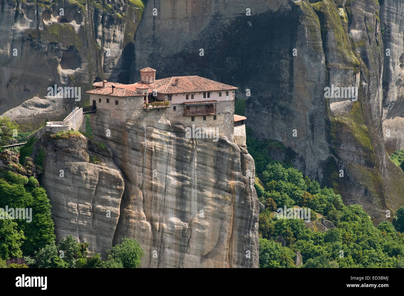 Monasteries on rock top hi-res stock photography and images - Alamy