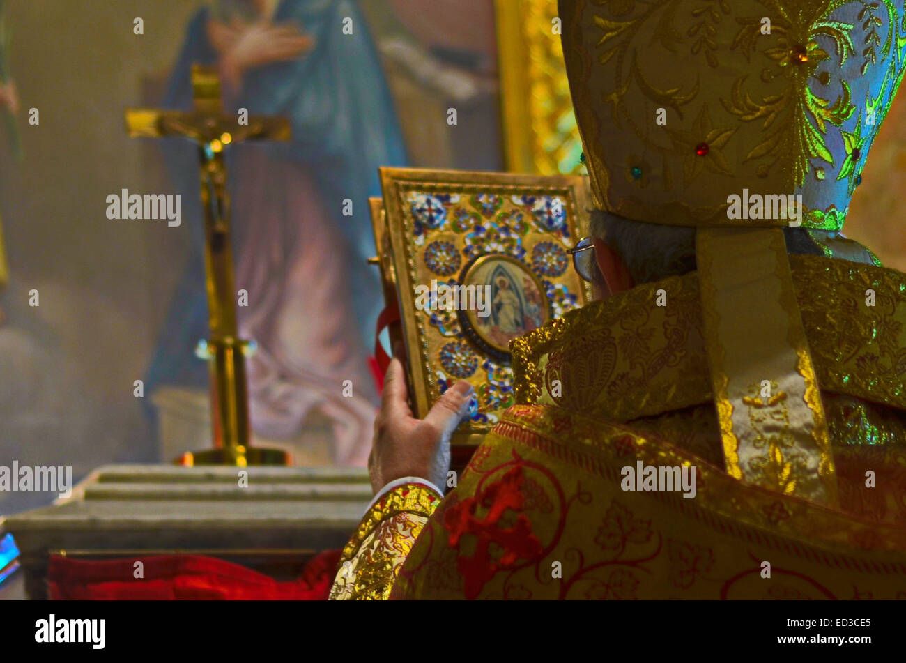 Cairo, Egypt. 24th Dec, 2014. Armenian Catholic Bishop of Alexandria ...