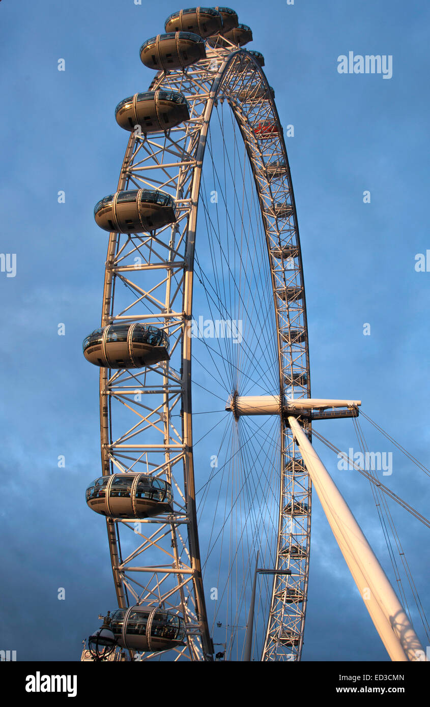 London Eye ride on South Bank Stock Photo - Alamy