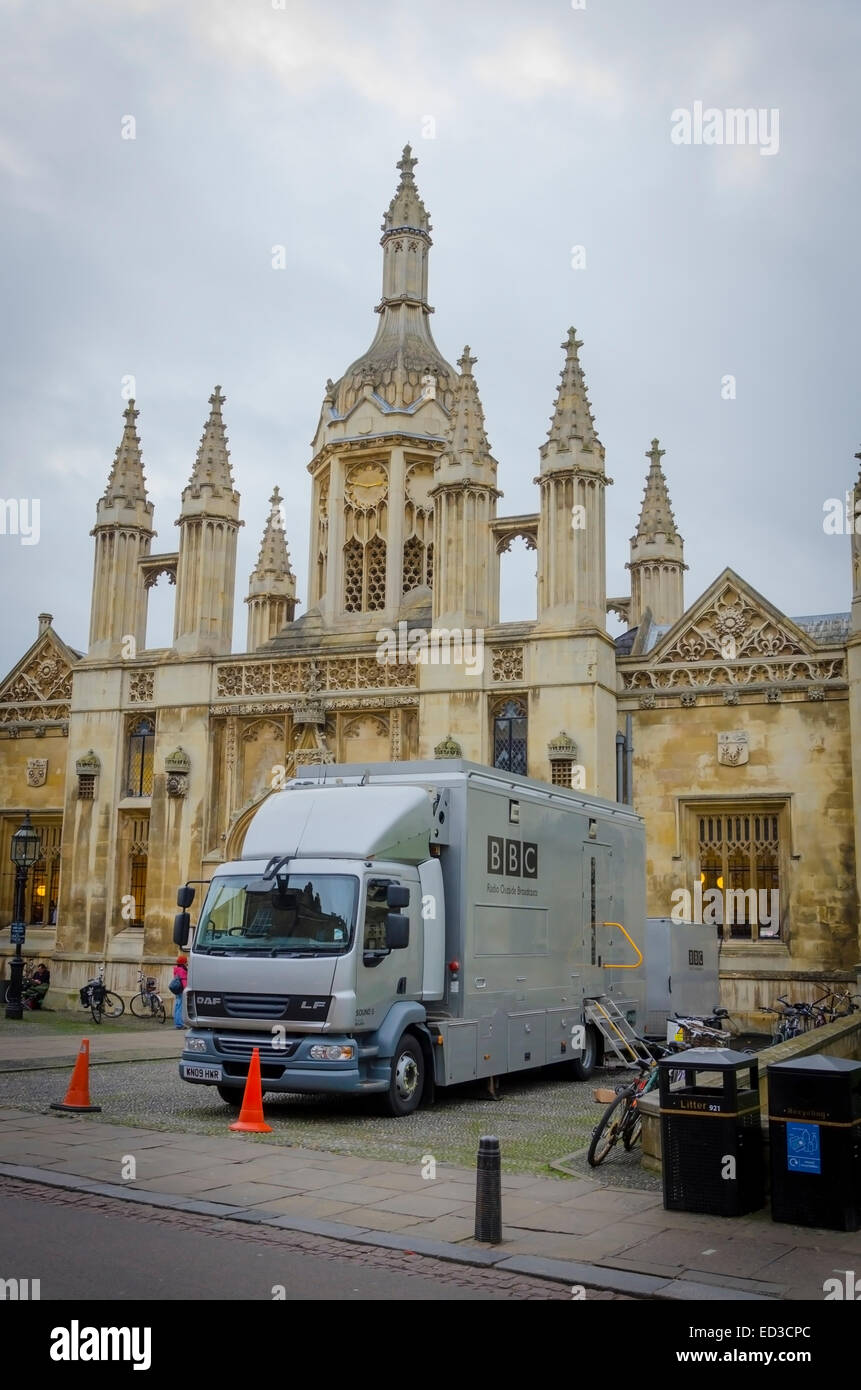 Cambridge, UK. 29 December 2014: BBC Sound van outside King's College ...