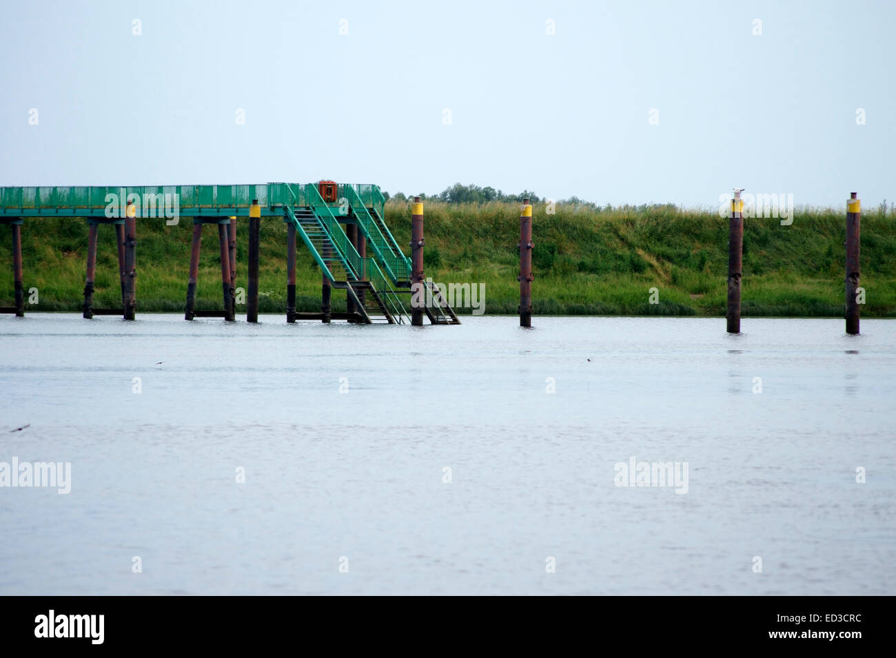 Boat dike hi-res stock photography and images - Alamy