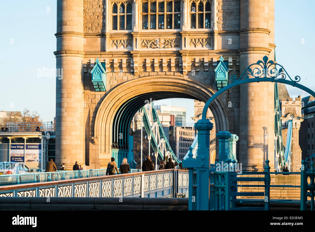 Iconic river crossing hi-res stock photography and images - Alamy