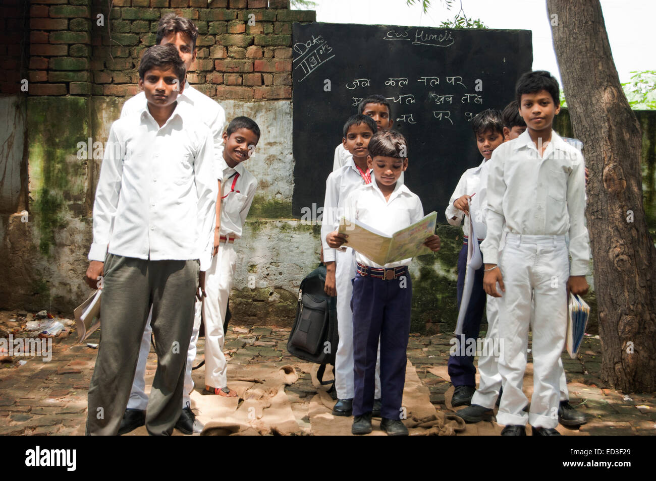 indian rural Children group Students classroom Study Stock Photo - Alamy