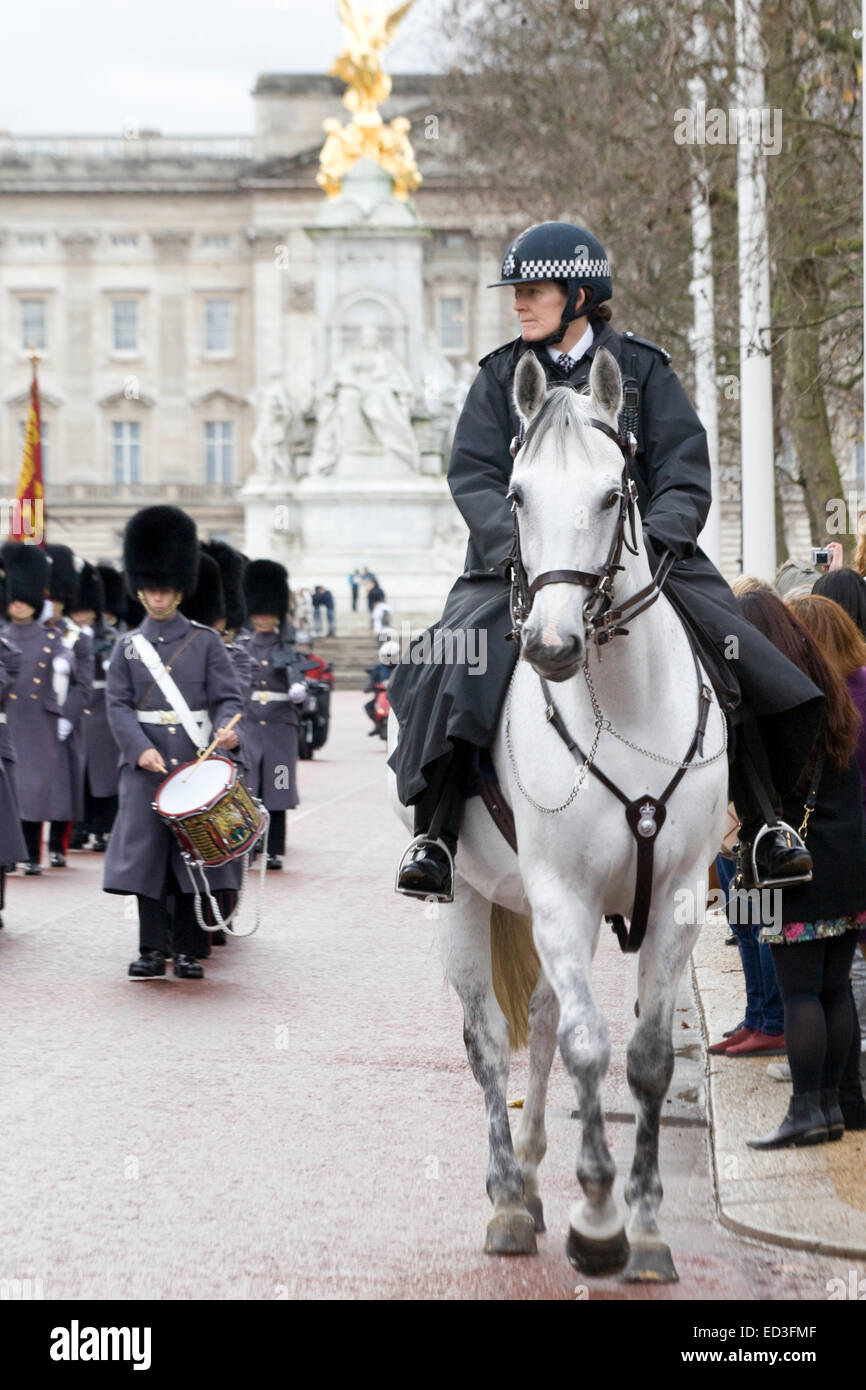 Mounted Police security London England Stock Photo - Alamy